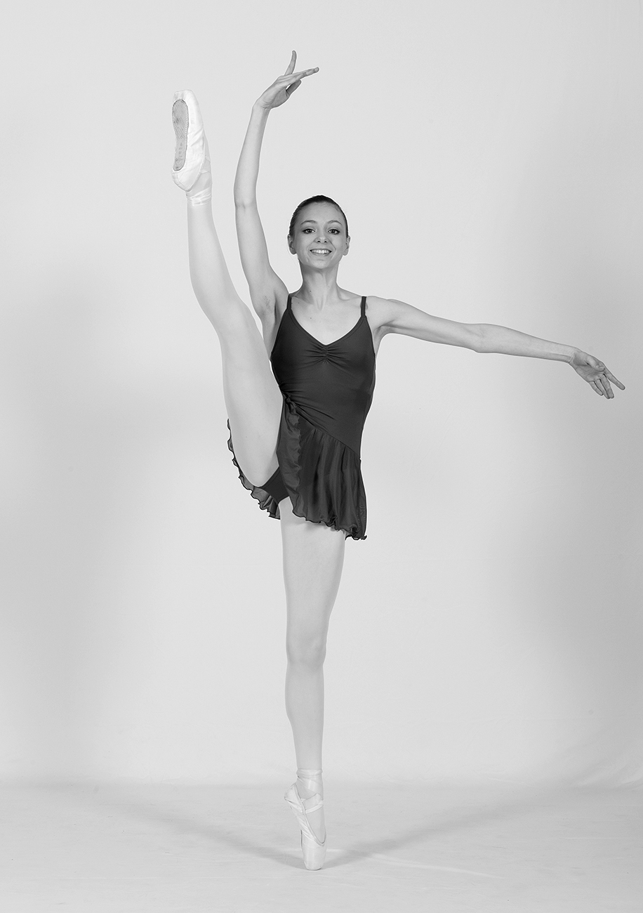Dancer portfolio and audition photographs - Megan Reid | London ...