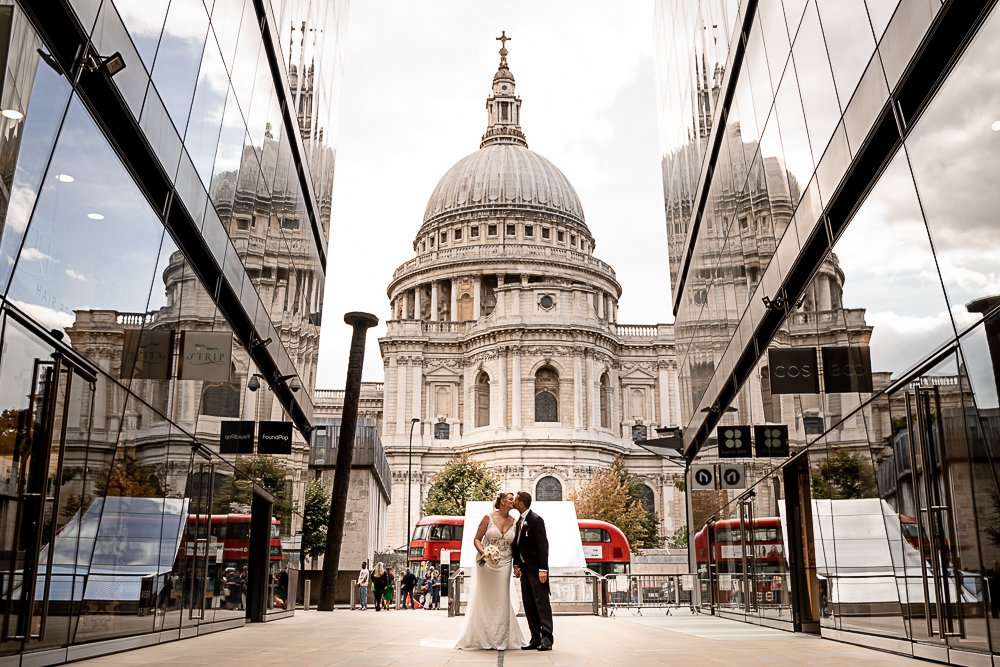 St Pauls Cathedral Wedding Photography ~ Shelley & Ollie